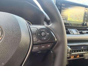 Pelēks Toyota RAV4 2021 Viļņa, ar dzinēja tilpumu 2.49 L un nobraukumu 117 tūkst. km par 26950 €, foto 35 vietnē AUTOMOTO.COM.LV