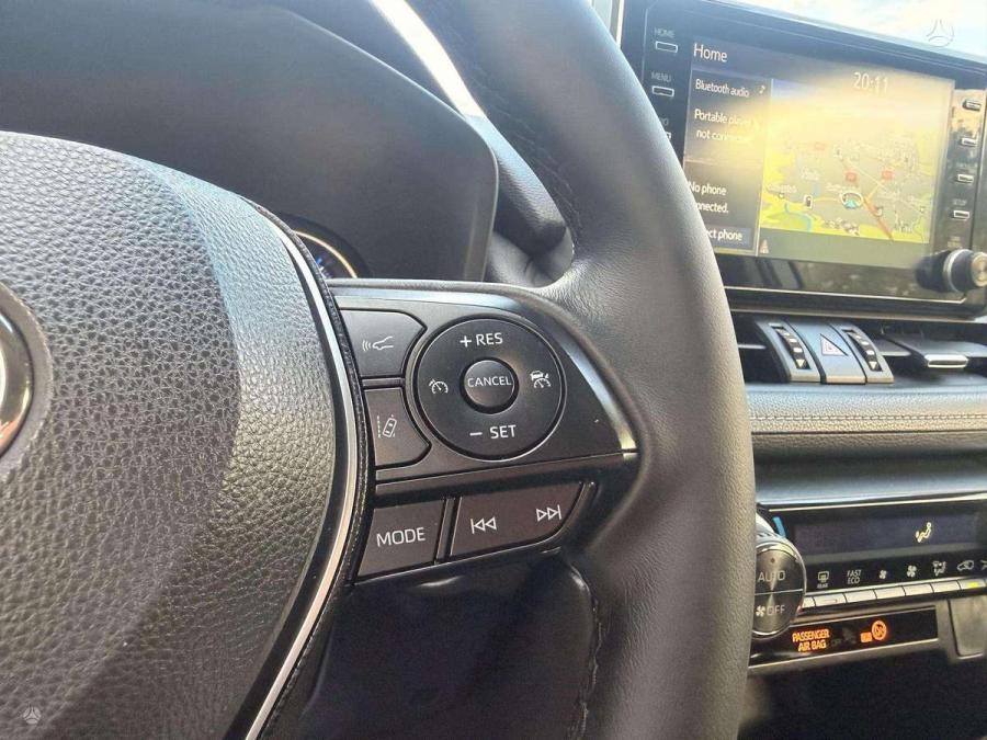 Pelēks Toyota RAV4 2021 Viļņa, ar dzinēja tilpumu 2.49 L un nobraukumu 117 tūkst. km par 26950 €, foto 35 vietnē AUTOMOTO.COM.LV