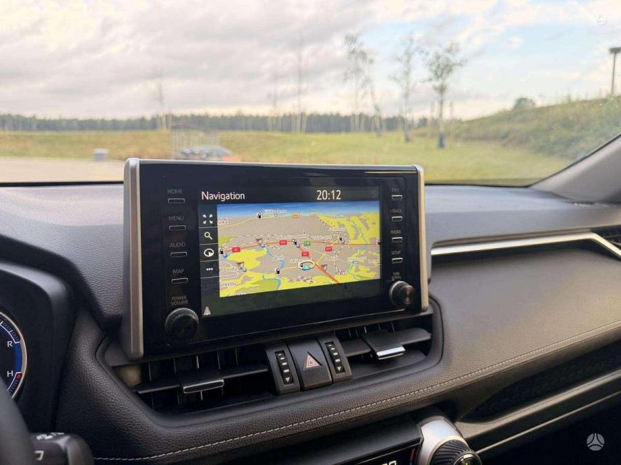 Pelēks Toyota RAV4 2021 Viļņa, ar dzinēja tilpumu 2.49 L un nobraukumu 117 tūkst. km par 26950 €, foto 37 vietnē AUTOMOTO.COM.LV