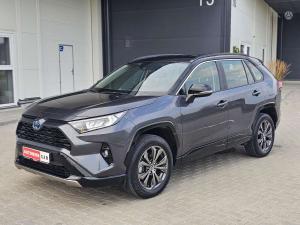 Pelēks Toyota RAV4 2021 Viļņa, ar dzinēja tilpumu 2.49 L un nobraukumu 6 tūkst. km par 33500 €, foto 4 vietnē AUTOMOTO.COM.LV