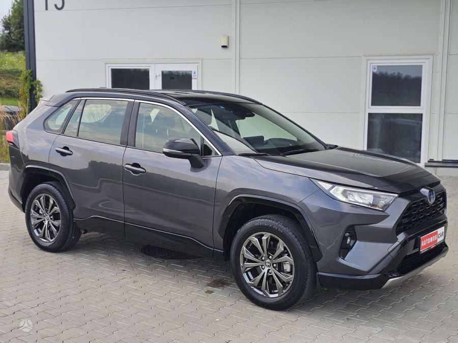 Pelēks Toyota RAV4 2021 Viļņa, ar dzinēja tilpumu 2.49 L un nobraukumu 6 tūkst. km par 33500 €, foto 11 vietnē AUTOMOTO.COM.LV