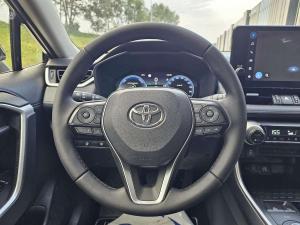 Pelēks Toyota RAV4 2021 Viļņa, ar dzinēja tilpumu 2.49 L un nobraukumu 6 tūkst. km par 33500 €, foto 14 vietnē AUTOMOTO.COM.LV