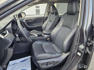 Pelēks Toyota RAV4 2021 Viļņa, ar dzinēja tilpumu 2.49 L un nobraukumu 6 tūkst. km par 33500 €, foto 19 vietnē AUTOMOTO.COM.LV