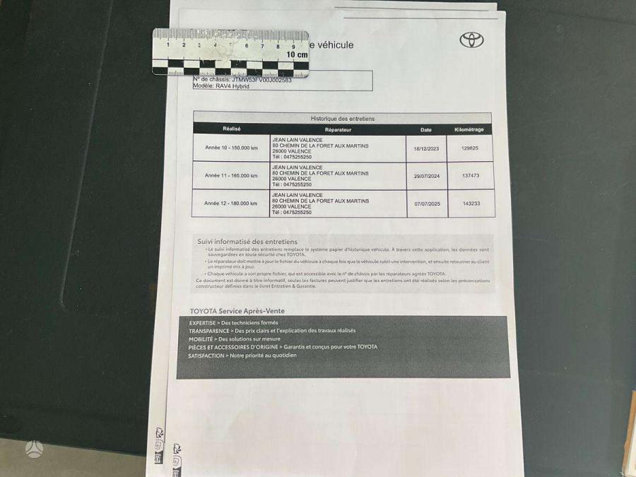 Grey Toyota RAV4 2021 in Vilnius, with an engine capacity of 2.49 L and mileage of 146 thousand km for 25499 €, photo 31 on AUTOMOTO.COM.LV