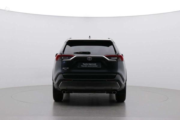 Grey Toyota RAV4 2021 in Vilnius, with an engine capacity of 1.99 L and mileage of 91 thousand km for 24900 €, photo 5 on AUTOMOTO.COM.LV