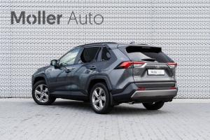 Grey Toyota RAV4 2021 in Marupe, with an engine capacity of 2.00 L and mileage of 83 thousand km for 27850 €, photo 4 on AUTOMOTO.COM.LV