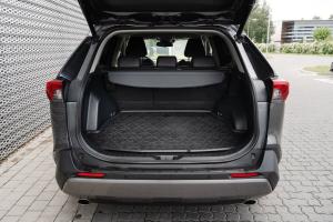 Grey Toyota RAV4 2021 in Marupe, with an engine capacity of 2.00 L and mileage of 83 thousand km for 27850 €, photo 21 on AUTOMOTO.COM.LV