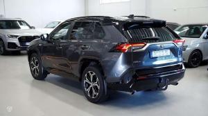Pelēks Toyota RAV4 2021 Viļņa, ar dzinēja tilpumu 2.49 L un nobraukumu 108 tūkst. km par 35200 €, foto 4 vietnē AUTOMOTO.COM.LV