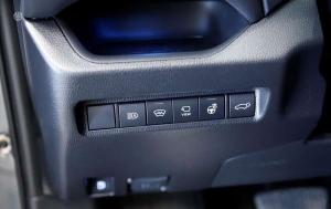 Pelēks Toyota RAV4 2021 Viļņa, ar dzinēja tilpumu 2.49 L un nobraukumu 108 tūkst. km par 35200 €, foto 13 vietnē AUTOMOTO.COM.LV