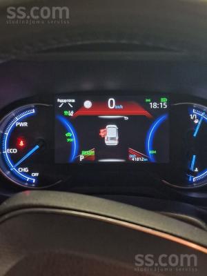 Pelēks Toyota RAV4 2021 Rīga, ar dzinēja tilpumu 2.50 L un nobraukumu 44 tūkst. km par 31500 €, foto 6 vietnē AUTOMOTO.COM.LV