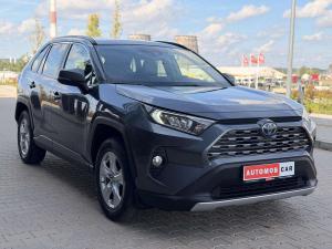 Grey Toyota RAV4 2021 in Vilnius, with an engine capacity of 2.49 L and mileage of 117 thousand km for 27350 €, photo 6 on AUTOMOTO.COM.LV