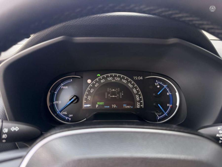 Grey Toyota RAV4 2021 in Vilnius, with an engine capacity of 2.49 L and mileage of 117 thousand km for 27350 €, photo 32 on AUTOMOTO.COM.LV