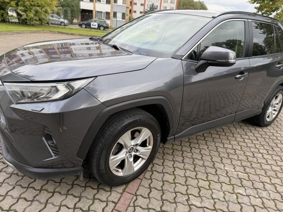 Pelēks Toyota RAV4 2021 Aizkraukle, ar dzinēja tilpumu 2.00 L un nobraukumu 100 tūkst. km par 21700 €, foto 7 vietnē AUTOMOTO.COM.LV