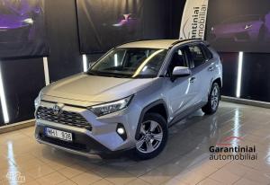 Grey Toyota RAV4 2022 in Avizieniai, with an engine capacity of 2.00 L and mileage of 138 thousand km for 20950 €, photo  on AUTOMOTO.COM.LV