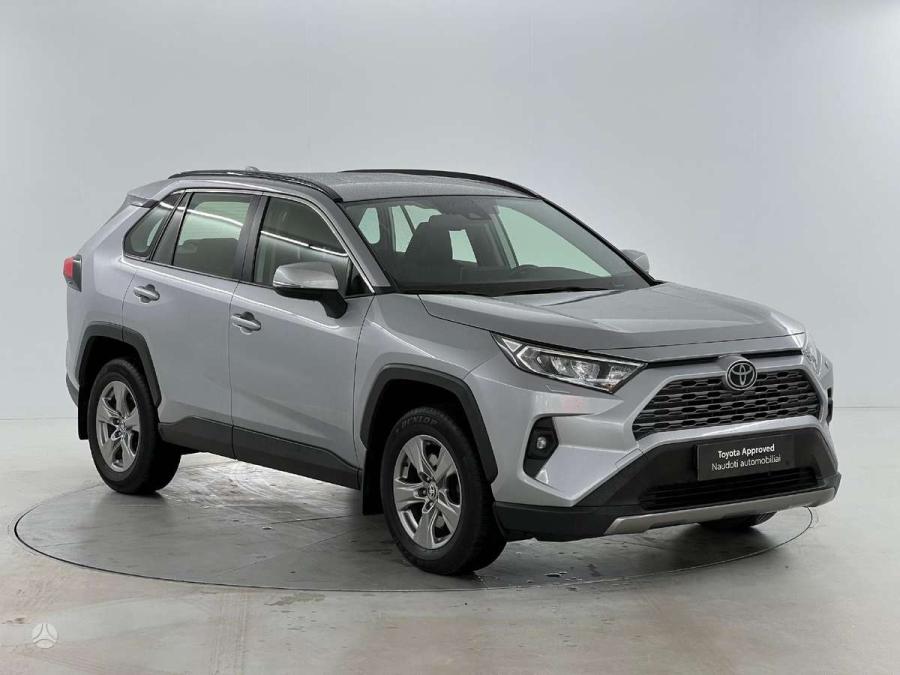 Grey Toyota RAV4 2022 in Vilnius, with an engine capacity of 1.99 L and mileage of 84 thousand km for 23900 €, photo 17 on AUTOMOTO.COM.LV