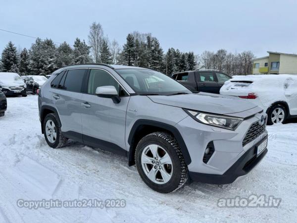 Pelēks Toyota RAV4 2022 Tartu, ar dzinēja tilpumu 2.50 L un nobraukumu 177 tūkst. km par 22900 €, foto 6 vietnē AUTOMOTO.COM.LV