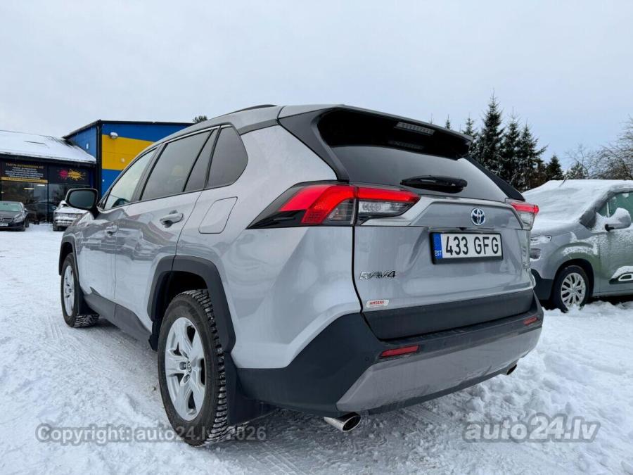 Pelēks Toyota RAV4 2022 Tartu, ar dzinēja tilpumu 2.50 L un nobraukumu 177 tūkst. km par 22900 €, foto 7 vietnē AUTOMOTO.COM.LV