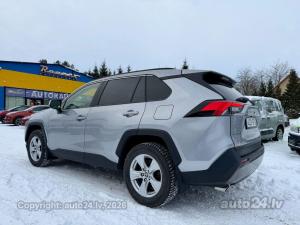 Pelēks Toyota RAV4 2022 Tartu, ar dzinēja tilpumu 2.50 L un nobraukumu 177 tūkst. km par 22900 €, foto 8 vietnē AUTOMOTO.COM.LV
