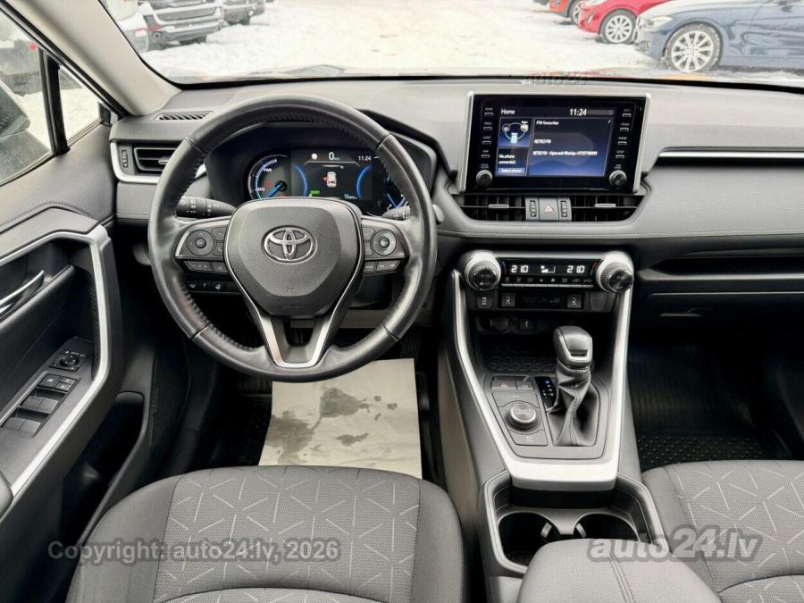 Pelēks Toyota RAV4 2022 Tartu, ar dzinēja tilpumu 2.50 L un nobraukumu 177 tūkst. km par 22900 €, foto 23 vietnē AUTOMOTO.COM.LV