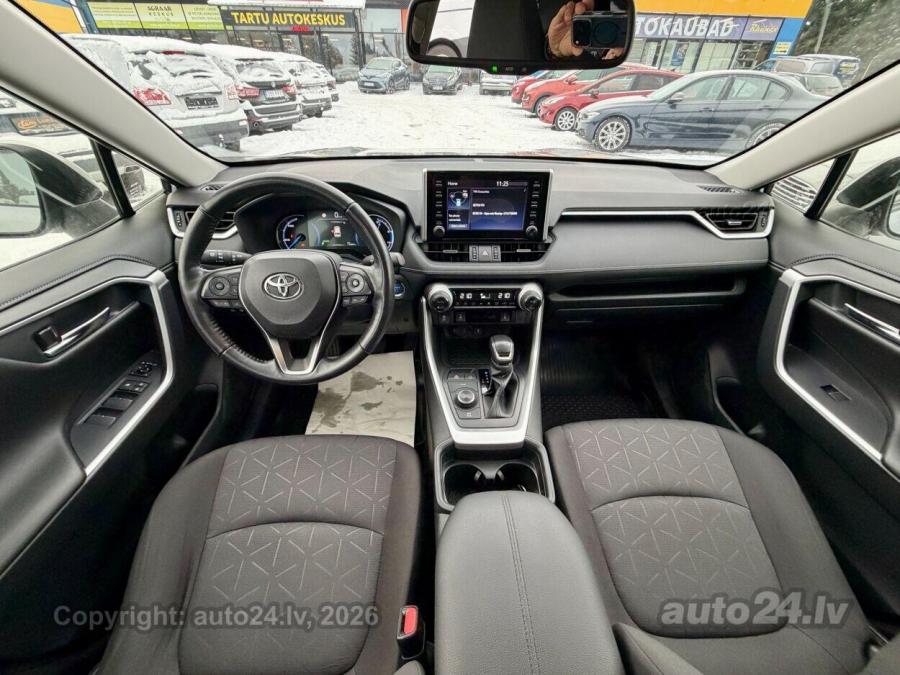 Pelēks Toyota RAV4 2022 Tartu, ar dzinēja tilpumu 2.50 L un nobraukumu 177 tūkst. km par 22900 €, foto 25 vietnē AUTOMOTO.COM.LV