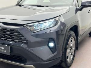 Grey Toyota RAV4 2022 in Panevezys, with an engine capacity of 1.99 L and mileage of 111 thousand km for 23990 €, photo 37 on AUTOMOTO.COM.LV