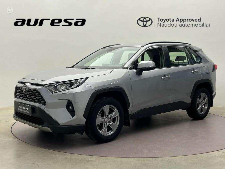 Pelēks Toyota RAV4 2022 Panevēža, ar dzinēja tilpumu 1.99 L un nobraukumu 92 tūkst. km par 23990 €, foto 1 vietnē AUTOMOTO.COM.LV
