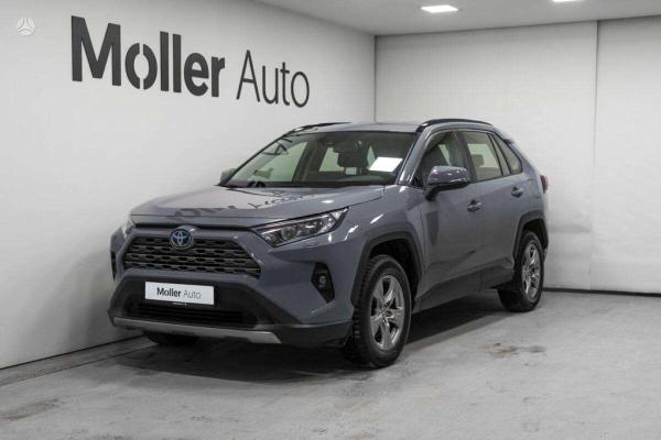 Pelēks Toyota RAV4 2022 Viļņa, ar dzinēja tilpumu 2.50 L un nobraukumu 102 tūkst. km par 26900 €, foto 1 vietnē AUTOMOTO.COM.LV
