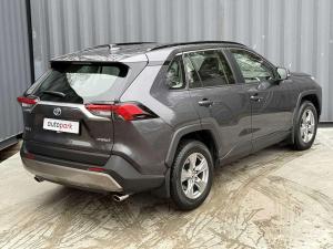 Pelēks Toyota RAV4 2022 Viļņa, ar dzinēja tilpumu 2.49 L un nobraukumu 149 tūkst. km par 23900 €, foto 3 vietnē AUTOMOTO.COM.LV