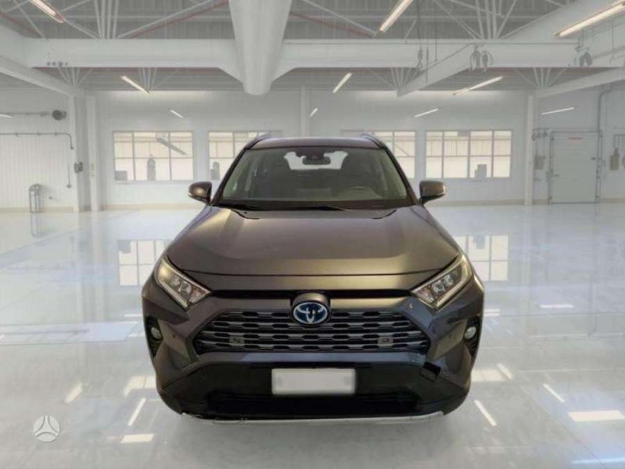 Pelēks Toyota RAV4 2022 Kauņa, ar dzinēja tilpumu 2.49 L un nobraukumu 233 tūkst. km par 18000 €, foto 1 vietnē AUTOMOTO.COM.LV