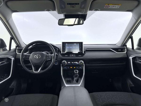 Grey Toyota RAV4 2022 in Vilnius, with an engine capacity of 1.99 L and mileage of 75 thousand km for 25900 €, photo 8 on AUTOMOTO.COM.LV