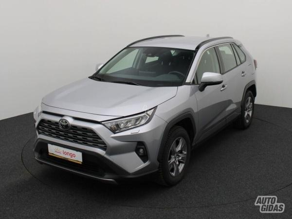 Pelēks Toyota RAV4 2022 Viļņa, ar dzinēja tilpumu 2.00 L un nobraukumu 107 tūkst. km par 25799 €, foto 1 vietnē AUTOMOTO.COM.LV
