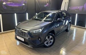 Grey Toyota RAV4 2022 in Avizieniai, with an engine capacity of 2.00 L and mileage of 106 thousand km for 23500 €, photo  on AUTOMOTO.COM.LV