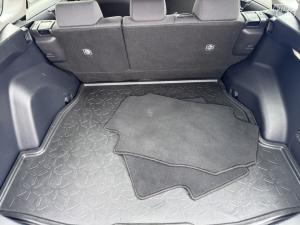 Grey Toyota RAV4 2022 in Avizieniai, with an engine capacity of 2.00 L and mileage of 133 thousand km for 23500 €, photo 8 on AUTOMOTO.COM.LV