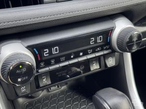 Grey Toyota RAV4 2022 in Avizieniai, with an engine capacity of 2.00 L and mileage of 133 thousand km for 23500 €, photo 22 on AUTOMOTO.COM.LV