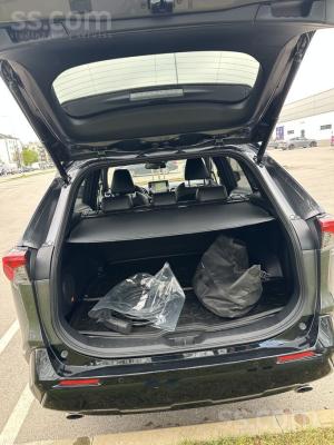 Pelēks Toyota RAV4 2022 Rīga, ar dzinēja tilpumu 2.50 L un nobraukumu 55 tūkst. km par 36500 €, foto 4 vietnē AUTOMOTO.COM.LV