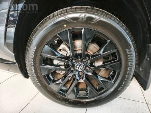 Pelēks Toyota RAV4 2022 Rīga, ar dzinēja tilpumu 2.50 L un nobraukumu 26 tūkst. km par 32900 €, foto 12 vietnē AUTOMOTO.COM.LV