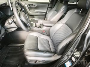 Pelēks Toyota RAV4 2022 Rīga, ar dzinēja tilpumu 2.50 L un nobraukumu 26 tūkst. km par 32900 €, foto 13 vietnē AUTOMOTO.COM.LV