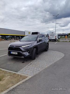 Серый Тойота РАВ 4 2022 в Тарту, объемом двигателя 2.50 л и пробегом 105 тыс. км за 36000 €, фото 4 на AUTOMOTO.COM.LV