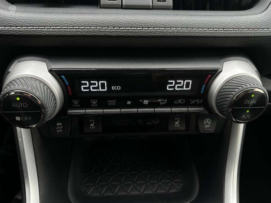 Pelēks Toyota RAV4 2022 Viļņa, ar dzinēja tilpumu 2.00 L un nobraukumu 95 tūkst. km par 23950 €, foto 17 vietnē AUTOMOTO.COM.LV