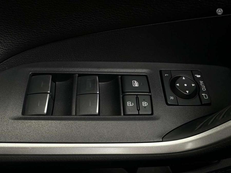 Pelēks Toyota RAV4 2022 Viļņa, ar dzinēja tilpumu 2.00 L un nobraukumu 95 tūkst. km par 23950 €, foto 21 vietnē AUTOMOTO.COM.LV