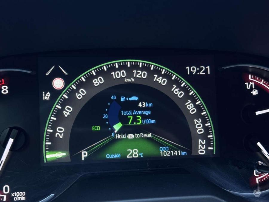 Pelēks Toyota RAV4 2022 Viļņa, ar dzinēja tilpumu 2.00 L un nobraukumu 100 tūkst. km par 23950 €, foto 12 vietnē AUTOMOTO.COM.LV