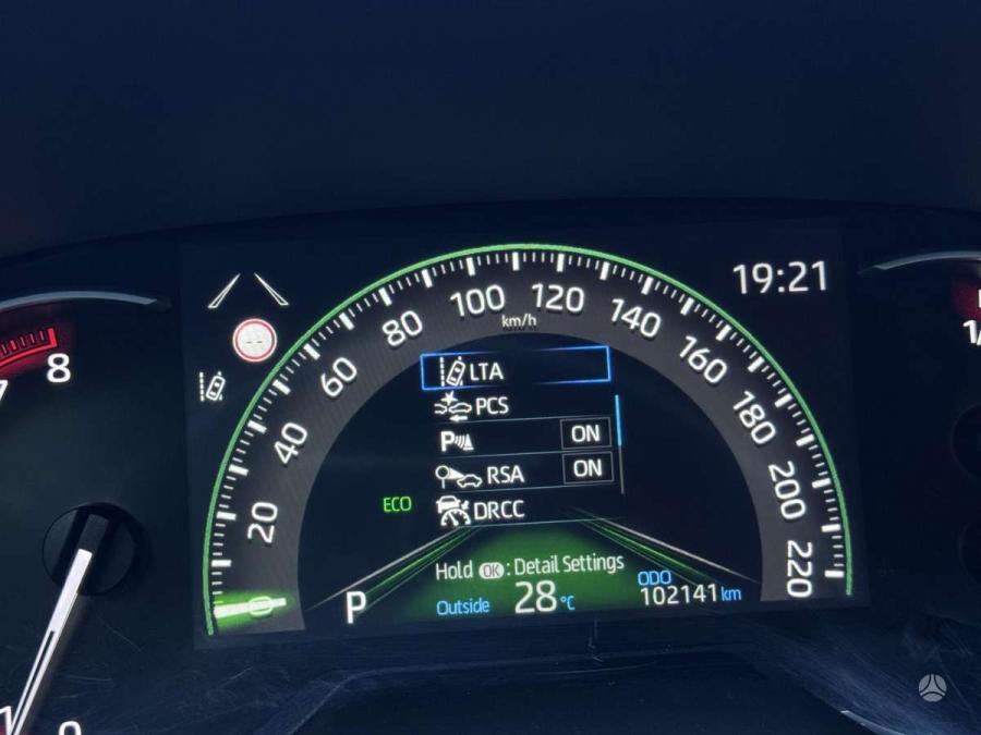 Pelēks Toyota RAV4 2022 Viļņa, ar dzinēja tilpumu 2.00 L un nobraukumu 100 tūkst. km par 23950 €, foto 13 vietnē AUTOMOTO.COM.LV