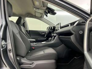 Pelēks Toyota RAV4 2022 Viļņa, ar dzinēja tilpumu 2.49 L un nobraukumu 113 tūkst. km par 29900 €, foto 7 vietnē AUTOMOTO.COM.LV