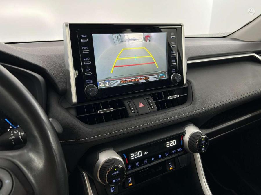 Pelēks Toyota RAV4 2022 Viļņa, ar dzinēja tilpumu 2.49 L un nobraukumu 113 tūkst. km par 29900 €, foto 23 vietnē AUTOMOTO.COM.LV