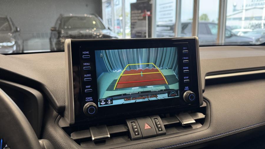 Pelēks Toyota RAV4 2022 Rīga, ar dzinēja tilpumu 2.50 L un nobraukumu 35 tūkst. km par 31490 €, foto 20 vietnē AUTOMOTO.COM.LV