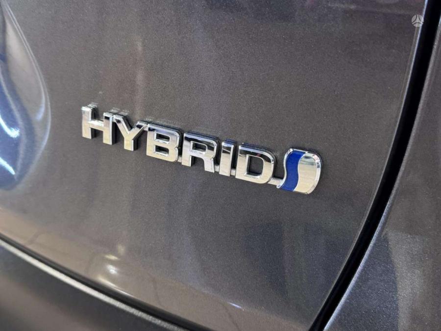 Pelēks Toyota RAV4 2022 Viļņa, ar dzinēja tilpumu 2.50 L un nobraukumu 117 tūkst. km par 27950 €, foto 4 vietnē AUTOMOTO.COM.LV