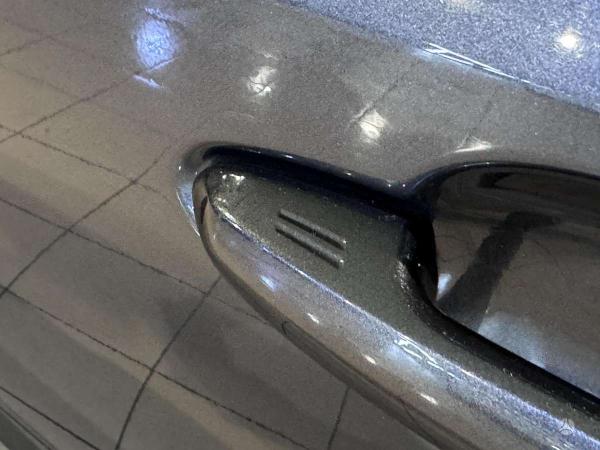Pelēks Toyota RAV4 2022 Viļņa, ar dzinēja tilpumu 2.50 L un nobraukumu 117 tūkst. km par 27950 €, foto 6 vietnē AUTOMOTO.COM.LV