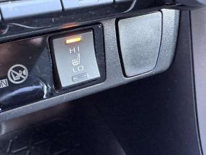 Pelēks Toyota RAV4 2022 Viļņa, ar dzinēja tilpumu 2.50 L un nobraukumu 117 tūkst. km par 27950 €, foto 24 vietnē AUTOMOTO.COM.LV