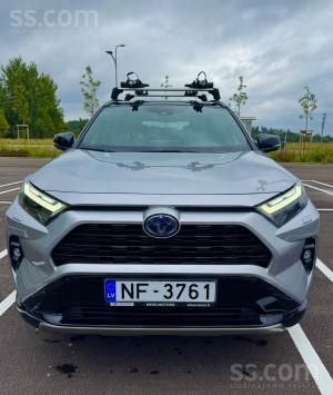 Pelēks Toyota RAV4 2022 Rīga, ar dzinēja tilpumu 2.50 L un nobraukumu 60 tūkst. km par 31000 €, foto  vietnē AUTOMOTO.COM.LV