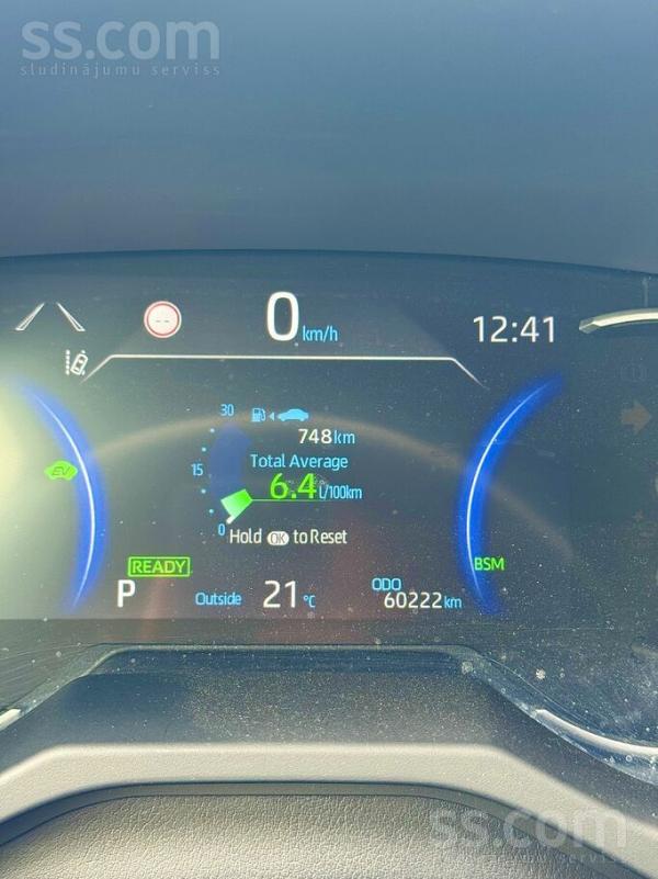 Pelēks Toyota RAV4 2022 Rīga, ar dzinēja tilpumu 2.50 L un nobraukumu 60 tūkst. km par 31000 €, foto 10 vietnē AUTOMOTO.COM.LV